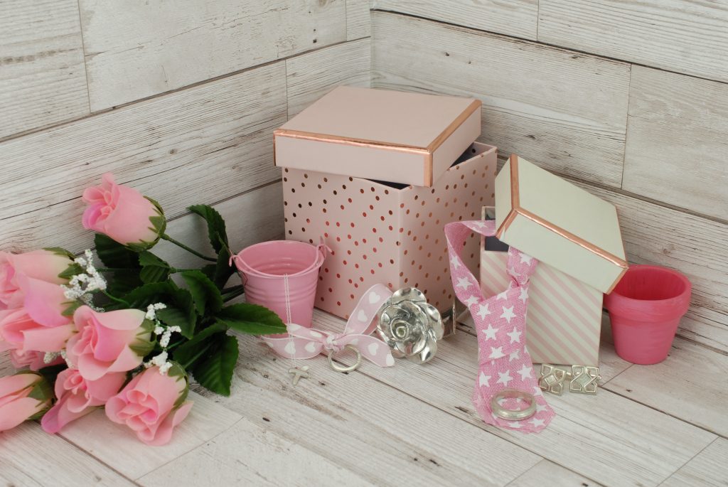 Anniversary Gifts - Anniversary Gifts